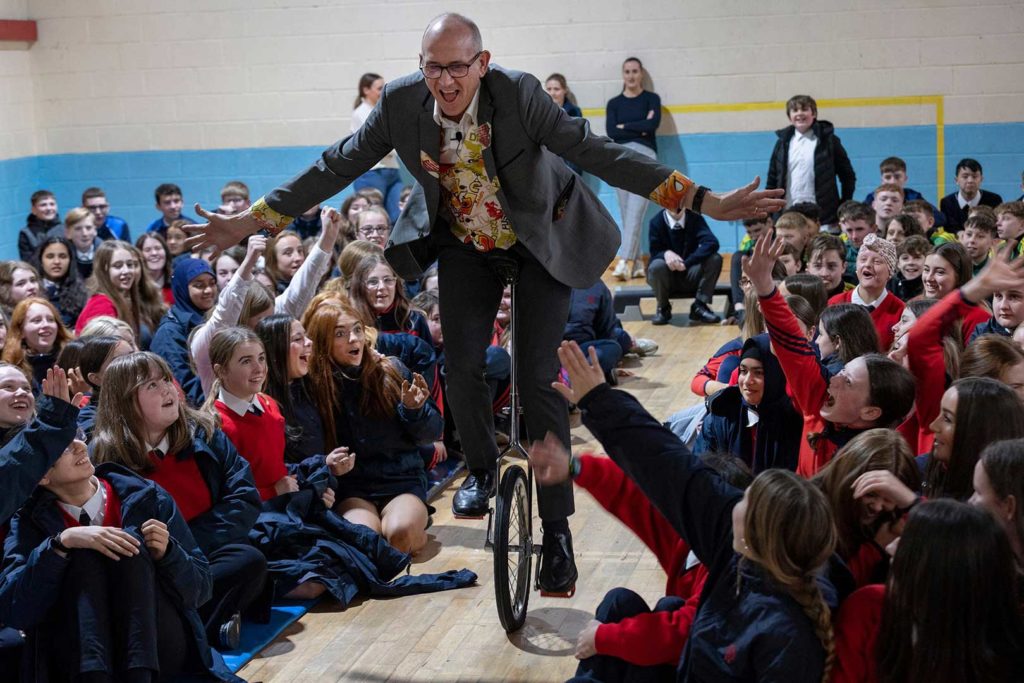 Dr Ken's Circus Science Show For Schools